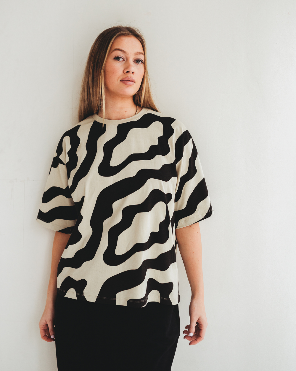 Elsie Whirl Print T-Shirt | Turtledove London